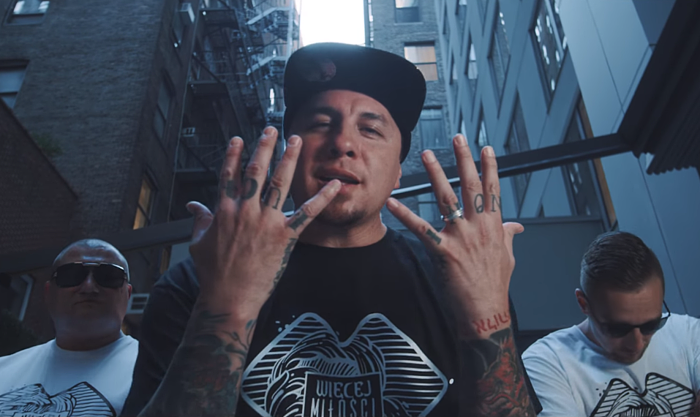 Polscy raperzy z zespołem P.O.D. nagrali genialny utwór o tym, że warto ...